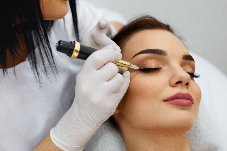 Don't Settle for Less: How to Find the Best Permanent Makeup Salon ...